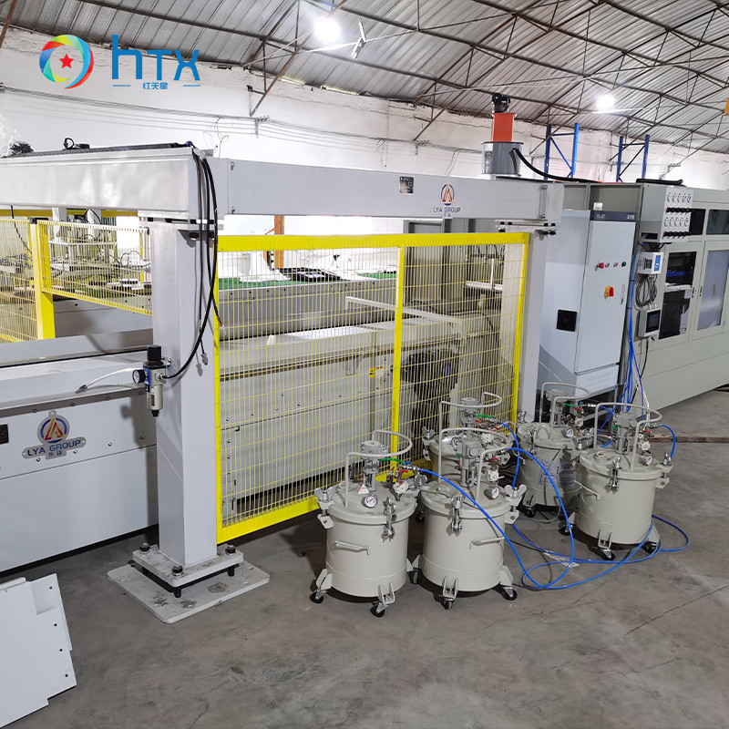 Automatic wet cast concrete artificial faux stone production line